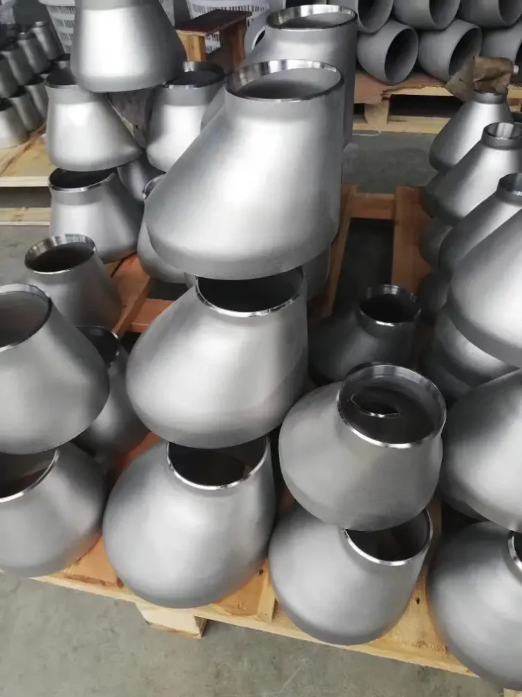 Reductor excéntrico de acero inoxidable - Yasco Steel